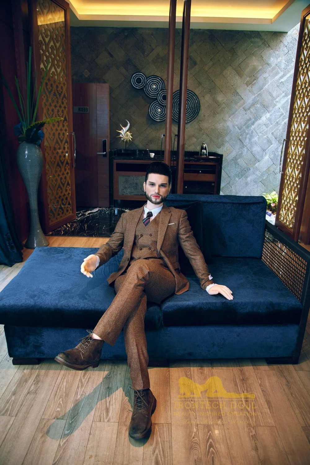 Irontech Male Doll Ethan 162 cm, vorgefertigte Doll - Princessdolls.ch